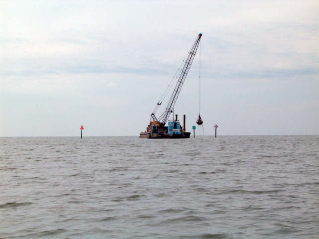 Marine dredging | Dredging contractor | Dredging company | Hodges & Hodges