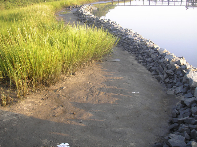 Riprap | Shore erosion control | Hodges & Hodges